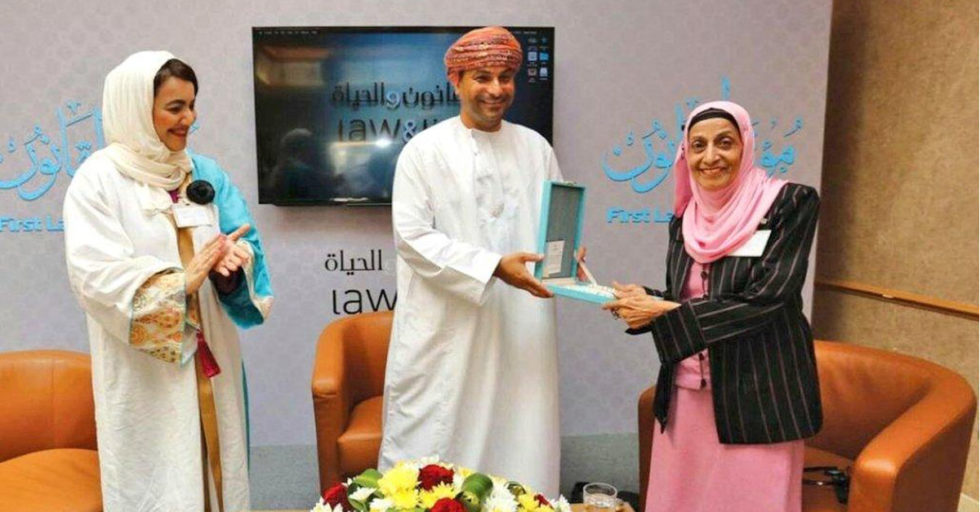 In memory of Suad Al Lamki – Maimuna Al Sulaimani reminisces - Black ...