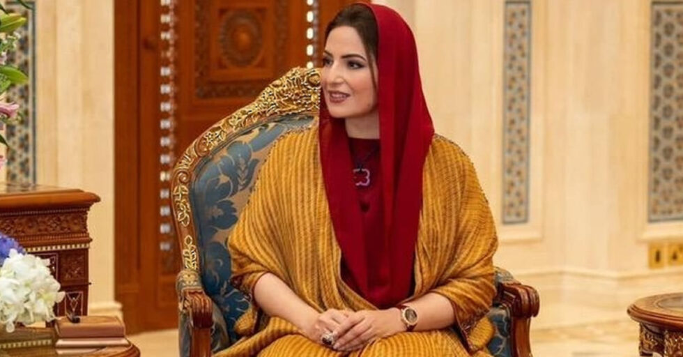 The Honourable Lady receives Omani women on HM The Sultan’s Accession ...